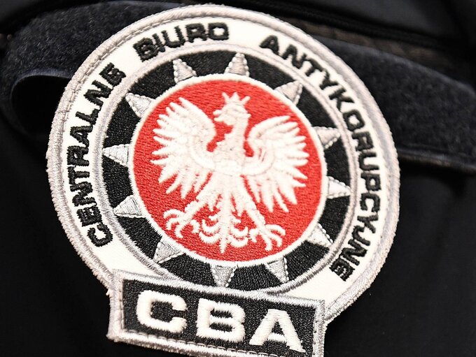 Akcja CBA. Ksiądz generał Sławomir Ż. usłyszał zarzuty