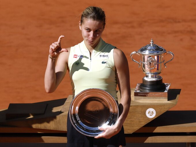 Roland Garros. Świątek i Linette pogratulowały Chwalińskiej
