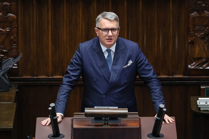 Piwo z Mentzenem. Miller, Kukiz i Kamiński gośćmi Mentzena