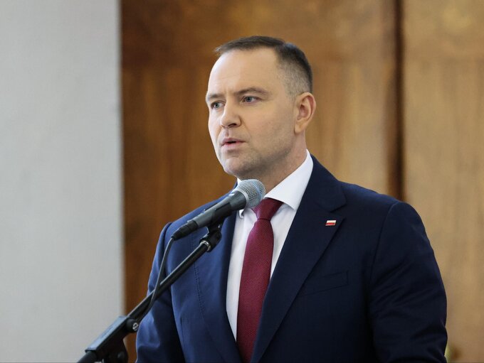 Grodecki pytany o powrót zasadniczej służby wojskowej