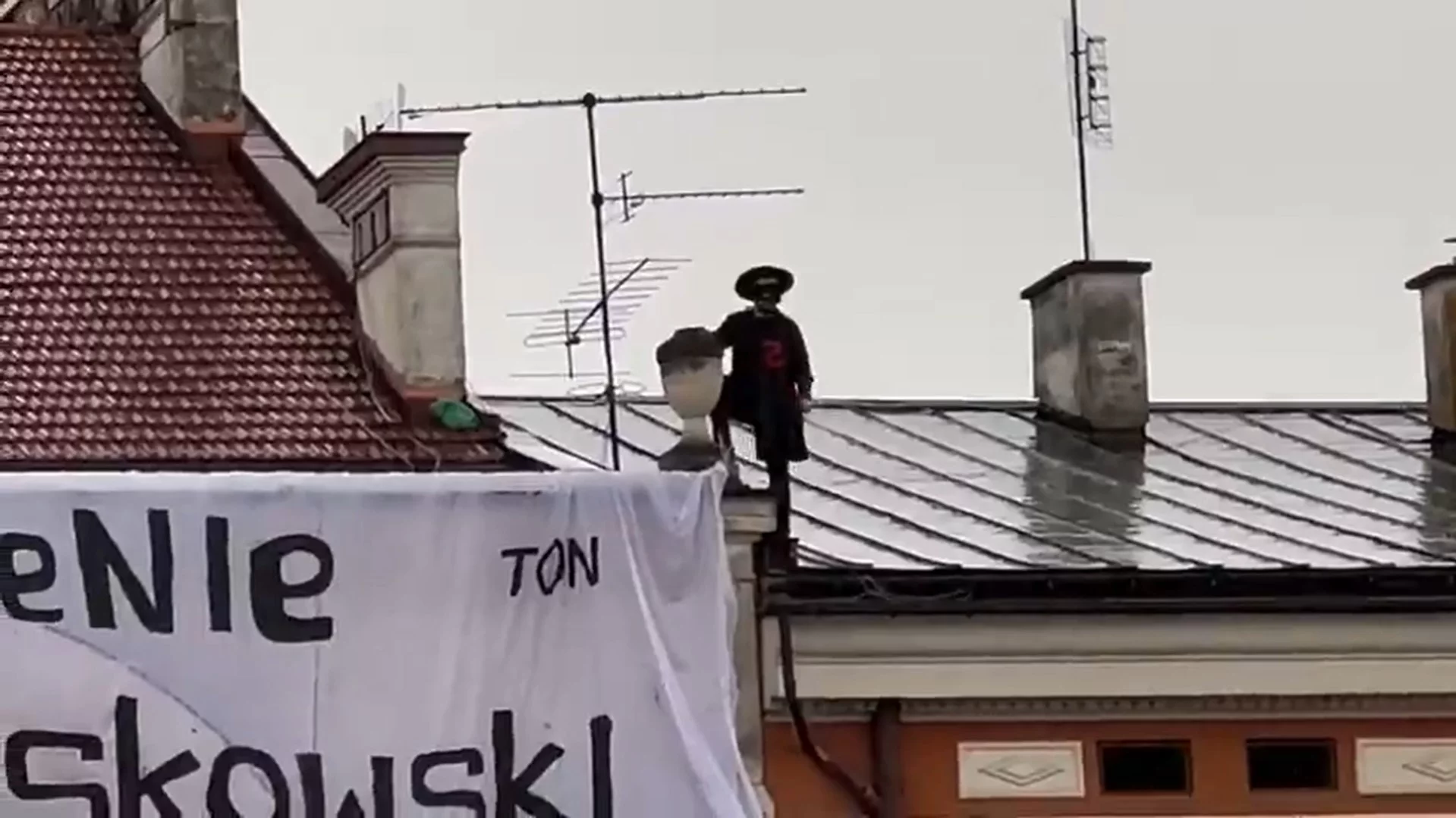 Happening w Tarnowie. "Zorro" udzielił wywiadu