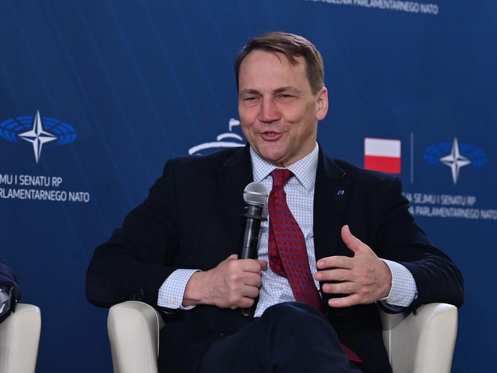 Sikorski przed szczytem NATO. Zapowiada mocne oświadczenie Sikorski przed szczytem NATO. Zapowiada mocne oświadczenie